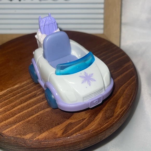 Disney | Toys | Disney Doorables Lets Go Series Elsa Frozen Ultra Rare ...